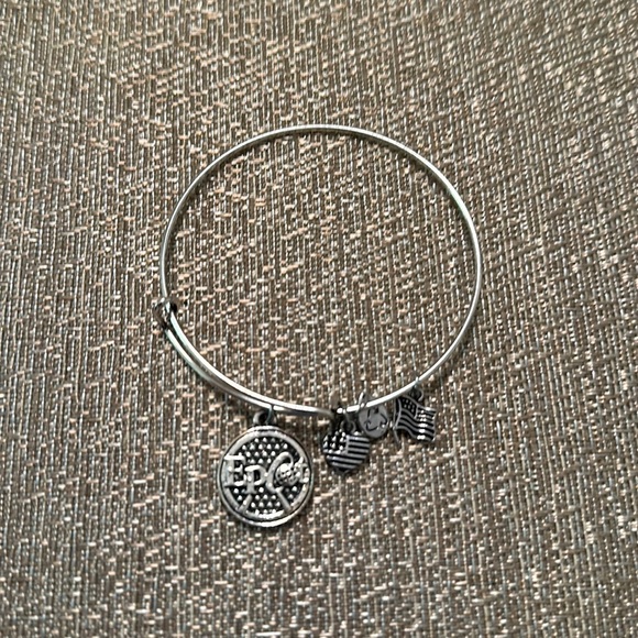 Jewelry | Epcot Bracelet | Poshmark